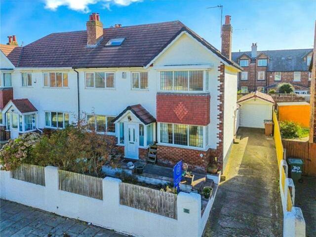 5 Bedroom House Hoylake Merseyside LS101678141