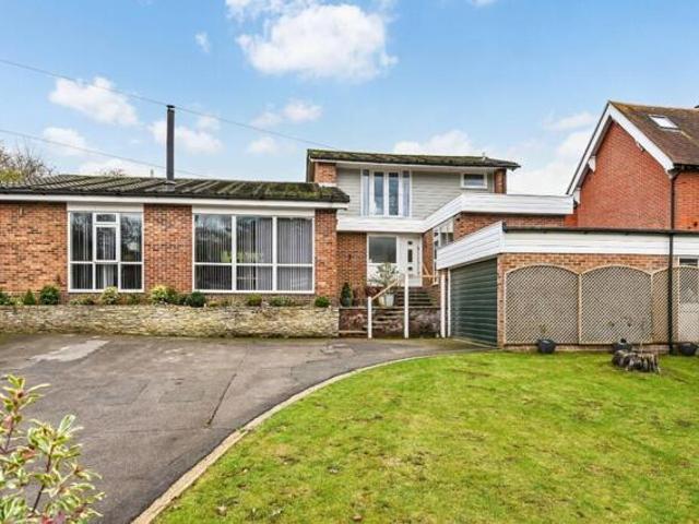 5 Bedroom House Horndean Hampshire 98864657