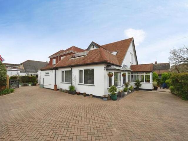 5 Bedroom House Hayling Island Hampshire 100855027