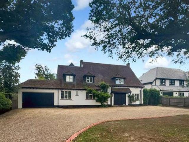 5 Bedroom House Hadley Wood Greater London 100786523