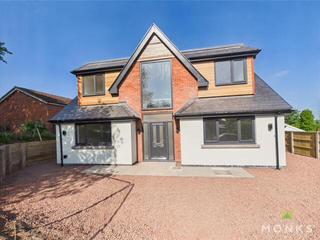 5 Bedroom House Hanwood Hanwood LS100503449