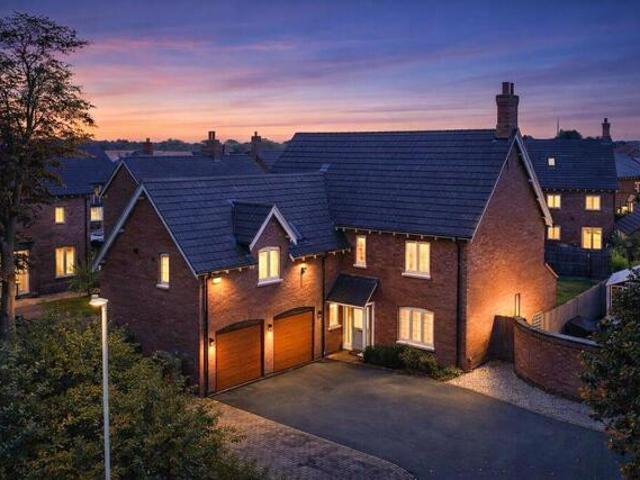 5 Bedroom House Harebell Close Harebell Close 99130122