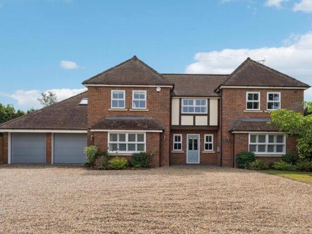 5 Bedroom House Henley On Thames Oxfordshire LS100685164