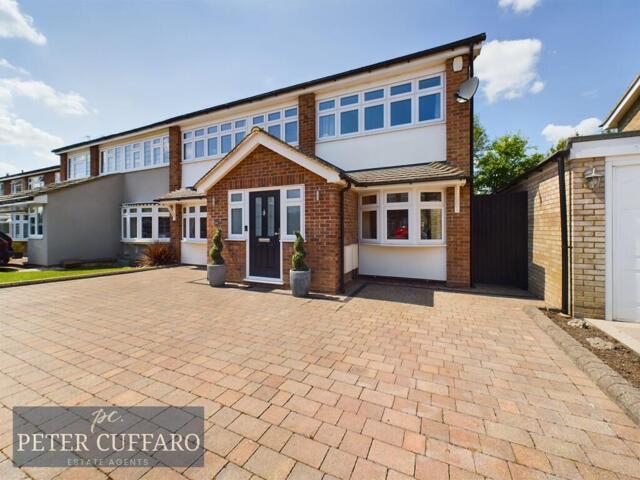 5 Bedroom House Hertfordshire Hertfordshire 101678593