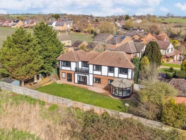 5 Bedroom House Hertfordshire Hertfordshire 101931426