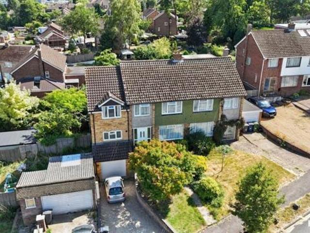 5 Bedroom House High Wycombe Buckinghamshire 100615035