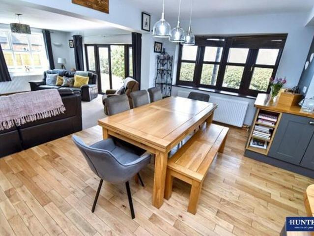 5 Bedroom House Huncote Huncote LS101674778