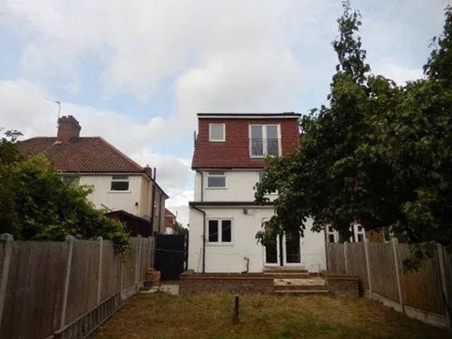 5 Bedroom House In Blackheath SE3