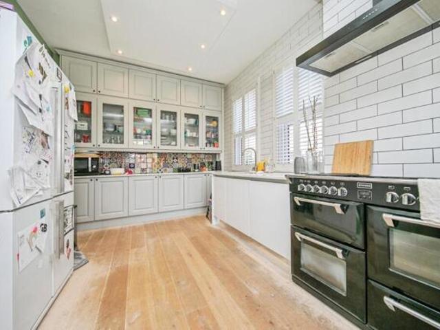 5 Bedroom House Ipswich Suffolk LS101199750