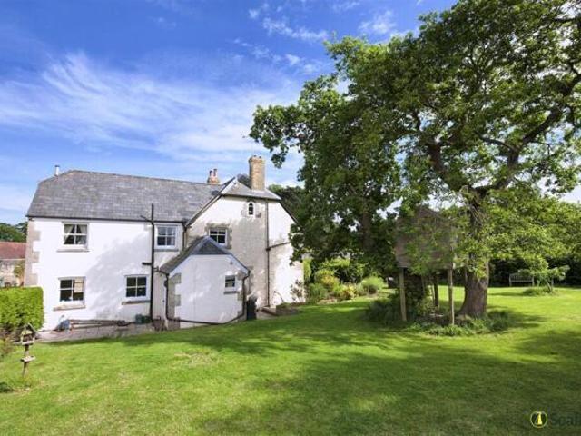5 Bedroom House Isle Of Wight Isle Of Wight LS101676934