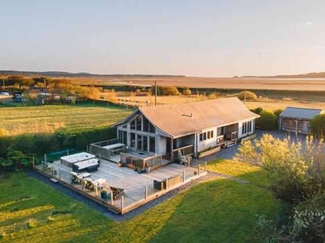 5 Bedroom House Isle Of Anglesey Isle Of Anglesey LS98834599
