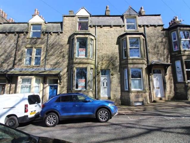 5 Bedroom House Of Multiple Occupation