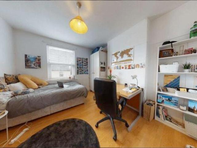5 bedroom house of multiple occupation for rent in Bute Avenue, Nottingham, NG7