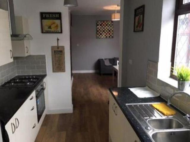 5 bedroom house of multiple occupation for rent in House Share Wellfield Street, Warrington, WA5