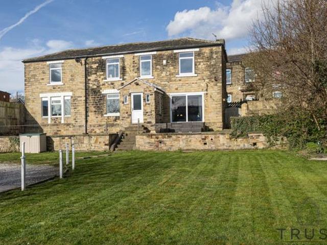 5 Bedroom House Ossett Wakefield 98718457