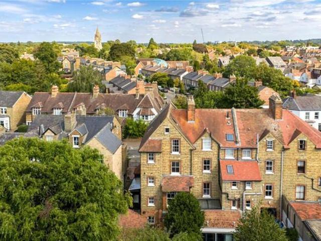 5 Bedroom House Oxford Oxfordshire LS101119459