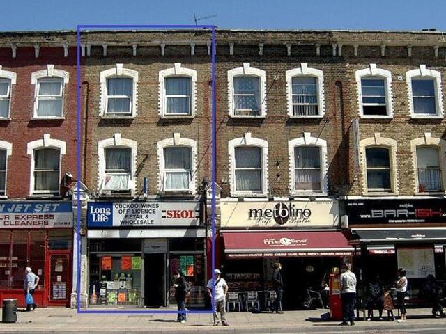 5 Bedroom House London Greater London LS100398597