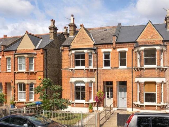 5 Bedroom House Londres Greater London 99436782