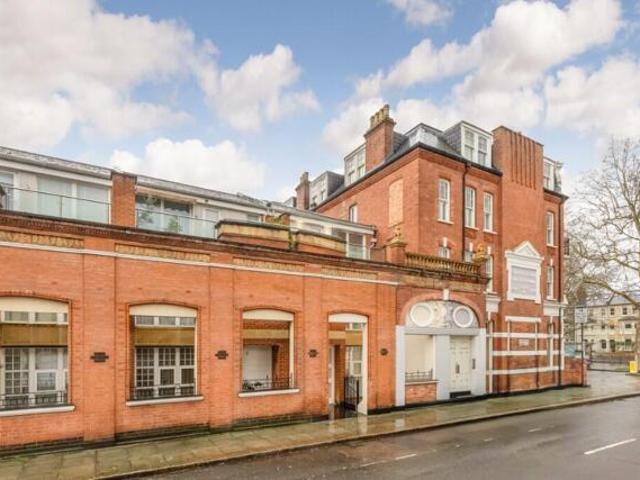 5 Bedroom House Londres Greater London LS101168613