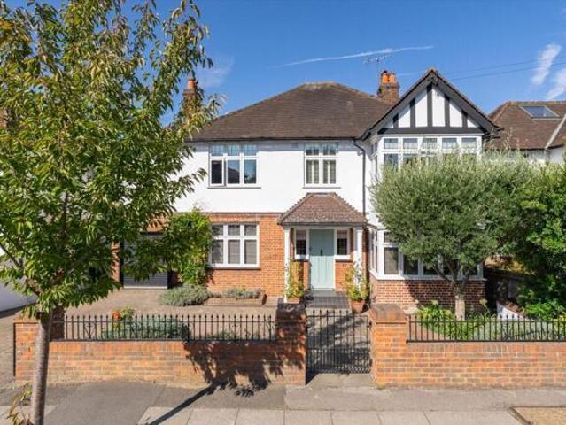 5 Bedroom House Londres Greater London LS101676746