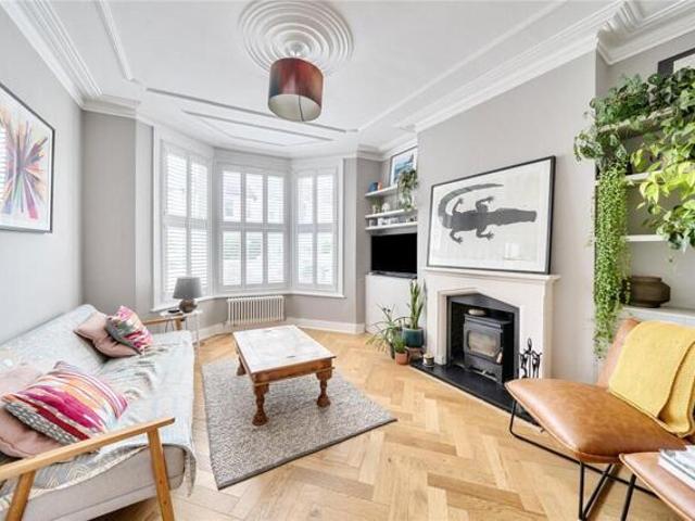 5 Bedroom House Londres Greater London LS101931821