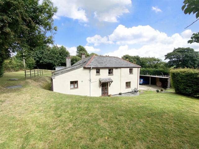 5 Bedroom House Launceston Cornwall LS98718139
