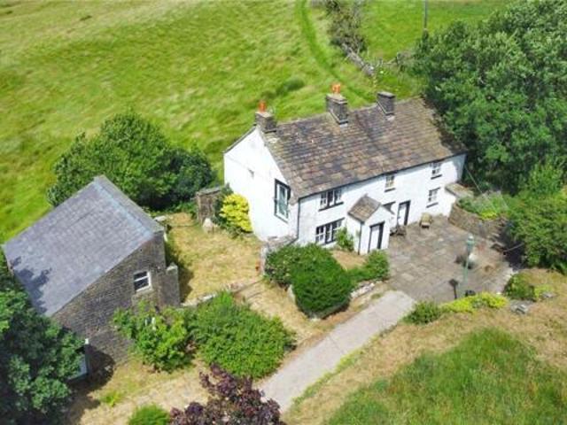 5 Bedroom House Lancs Bury 101678710