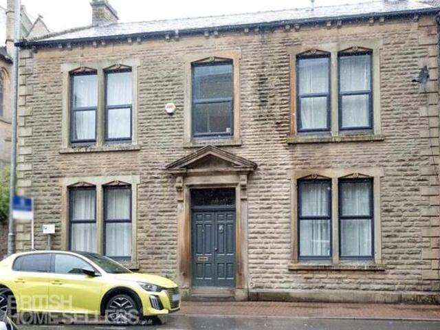 5 Bedroom House Lancs Lancashire 99344759