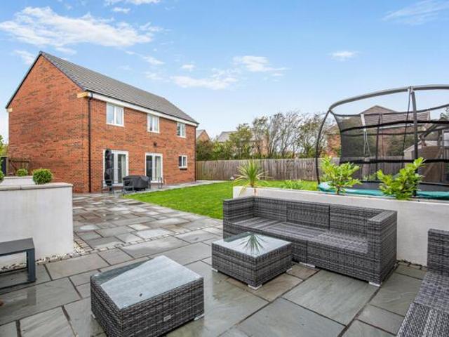 5 Bedroom House Lancs Lancashire 100649379