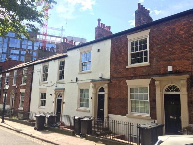 5 Bedroom House Leeds West Yorkshire 101020670