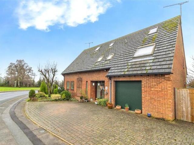 5 Bedroom House Leighton Buzzard Central Bedfordshire LS98968878