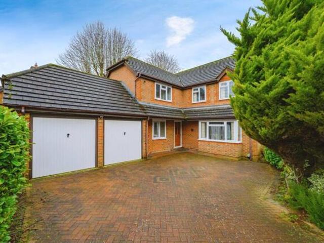 5 Bedroom House Luton Luton 99571654