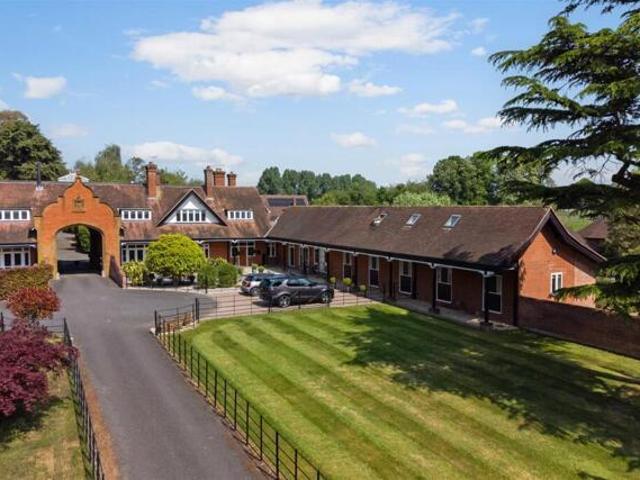 5 Bedroom House Moreton Morrell Moreton Morrell 100615114