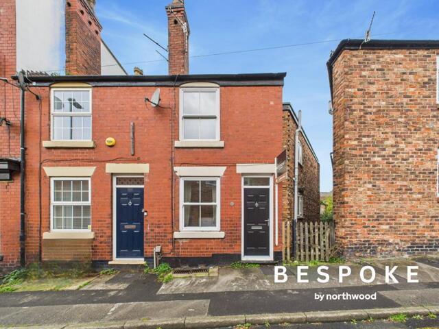 5 Bedroom House Macclesfield Cheshire East LS100685370