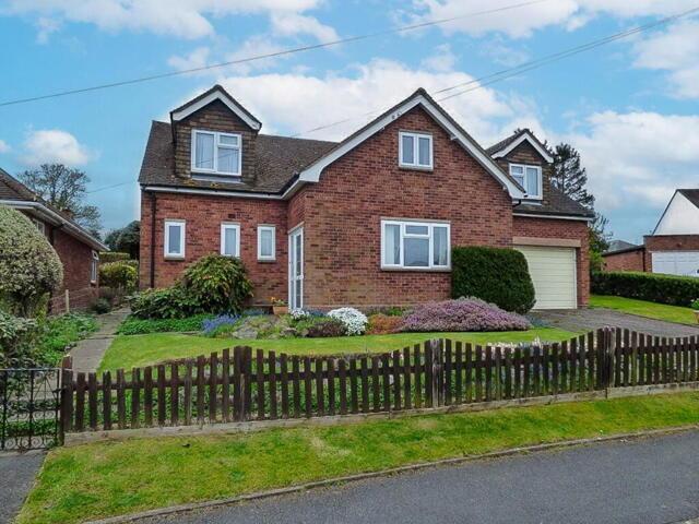 5 Bedroom House Malvern Worcestershire 101025944