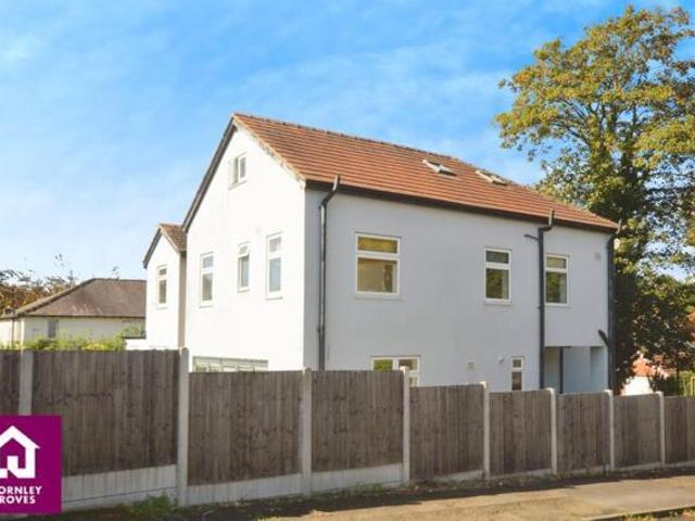 5 Bedroom House Manchester Bury 99344787