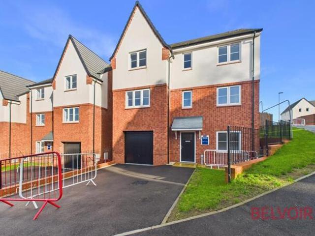 5 Bedroom House Mansfield Nottinghamshire LS101674676