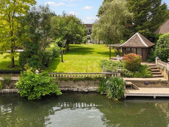 5 Bedroom House Marlow Buckinghamshire 98262720