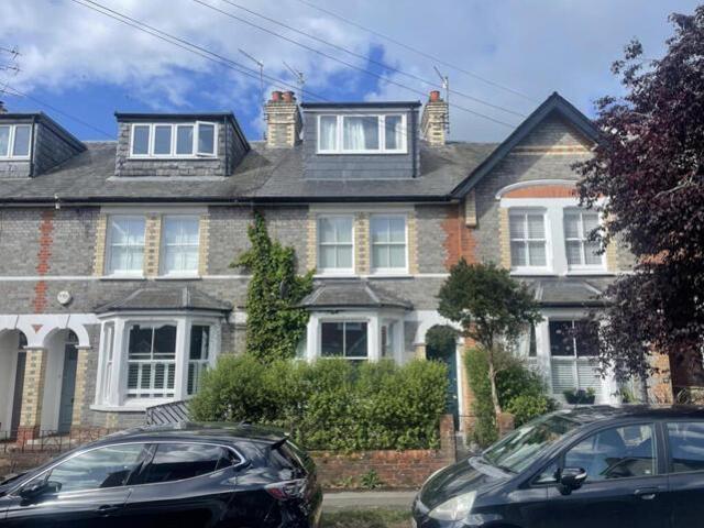 5 Bedroom House Marlow Buckinghamshire 101025671