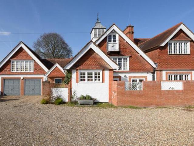 5 Bedroom House Marlow Buckinghamshire LS100096778