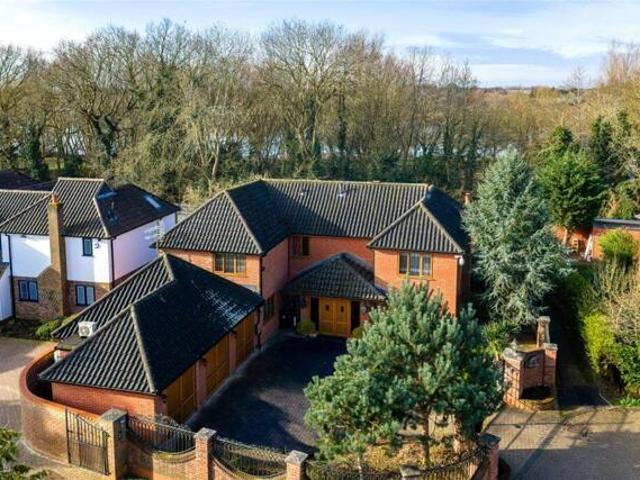 5 Bedroom House Milton Keynes Milton Keynes LS99986409