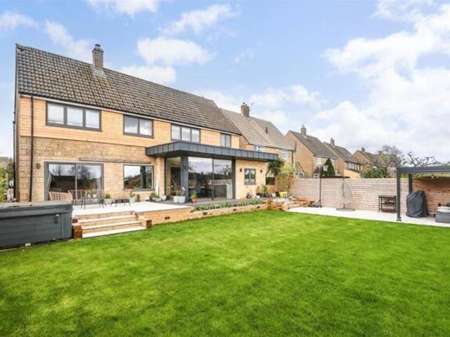 5 Bedroom House Minchinhampton Minchinhampton 101797030
