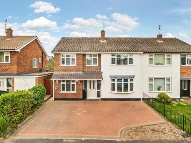 5 Bedroom House Nottingham Nottingham LS101676998