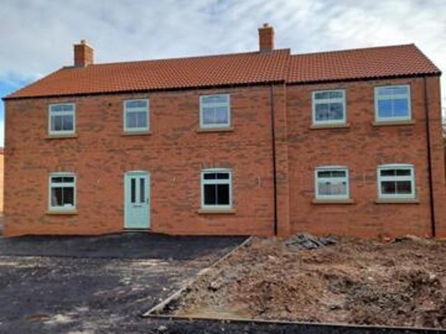 5 Bedroom House Nottinghamshire Nottinghamshire LS100953589