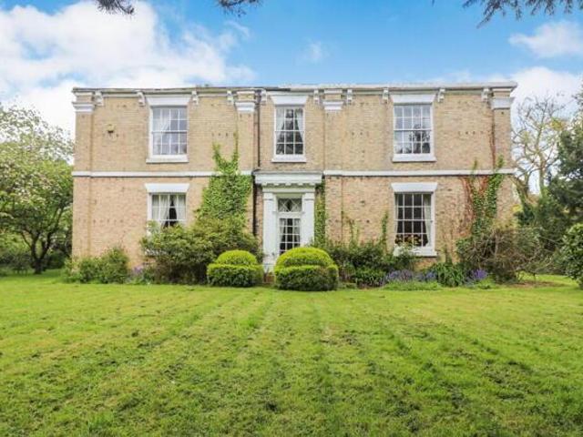5 Bedroom House North Yorkshire North East Lincolnshire LS98765855