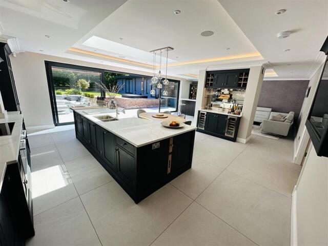 5 Bedroom House North Yorkshire North Yorkshire 100917702