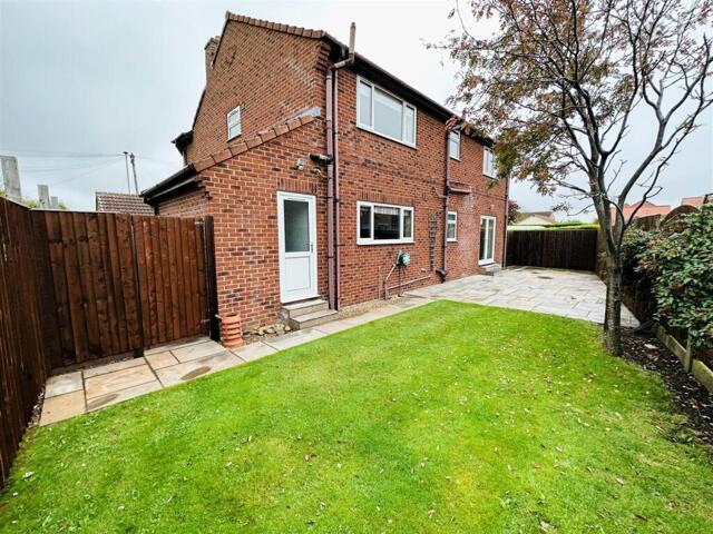 5 Bedroom House North Yorkshire North Yorkshire LS100132660