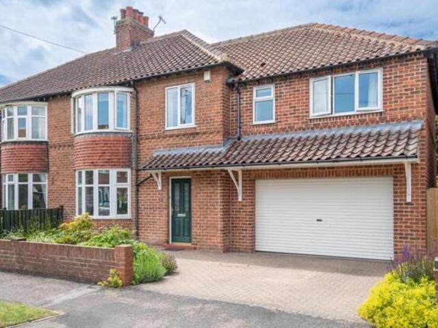 5 Bedroom House North Yorkshire North Yorkshire LS100503013