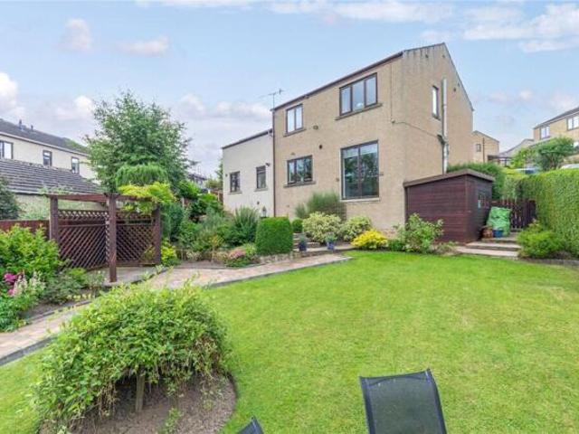 5 Bedroom House North Yorkshire Bradford LS98687889