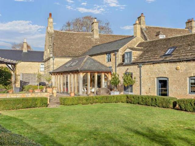 5 Bedroom House Northamptonshire Northamptonshire LS99054668